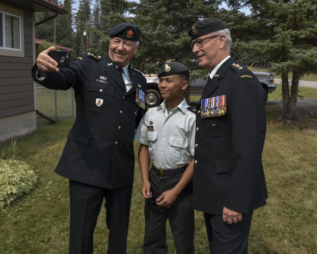 Nous souhaitons la bienvenue à notre nouveau Colonel Commandant – Army ...